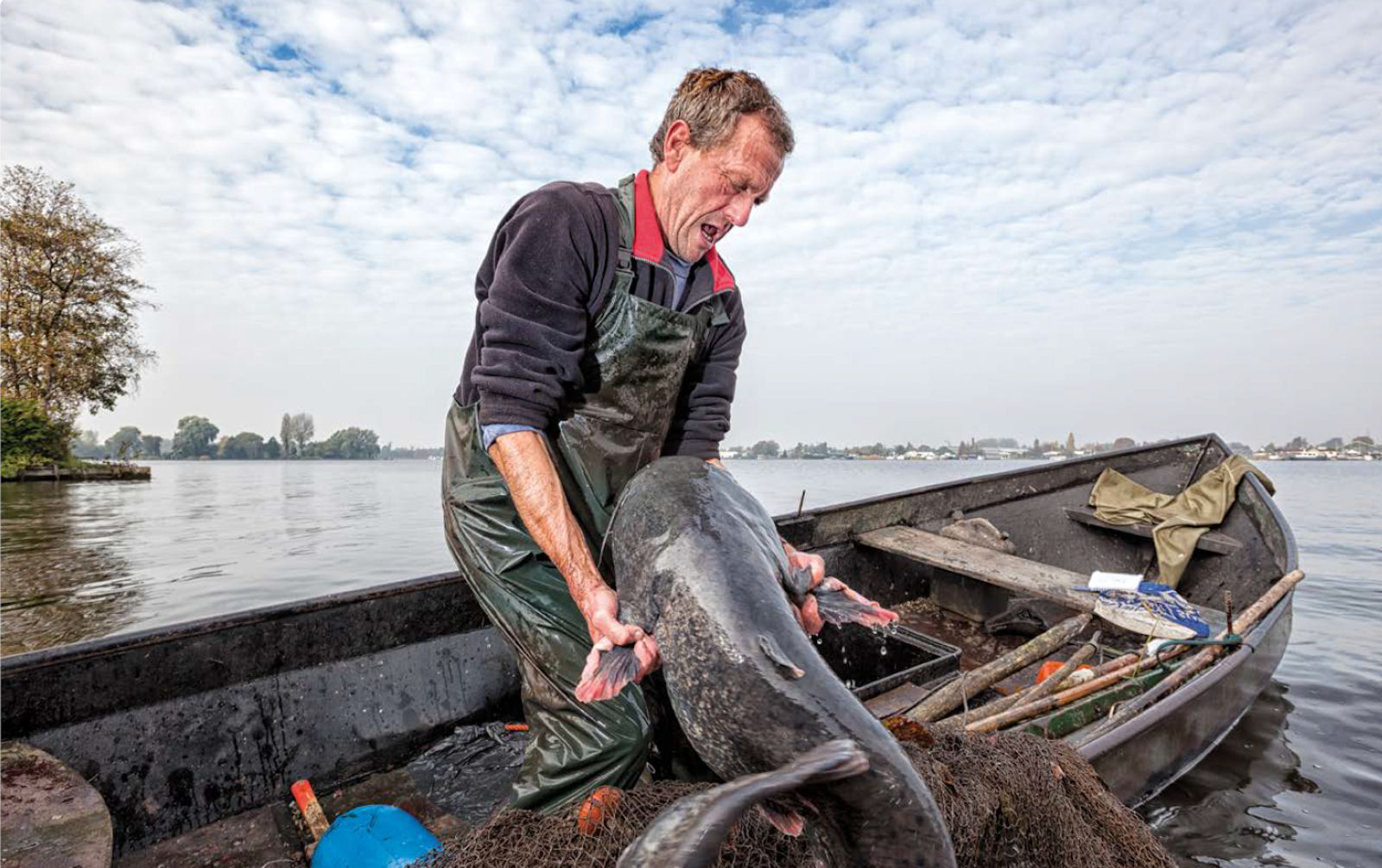 De Westeinderplas is van oudsher het grootste binnenmeer van Nederland
